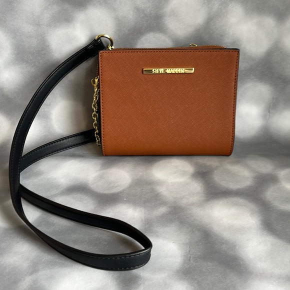 Steve Madden | Bags | Steve Madden Small Brown And Black Crossbody Bag ...